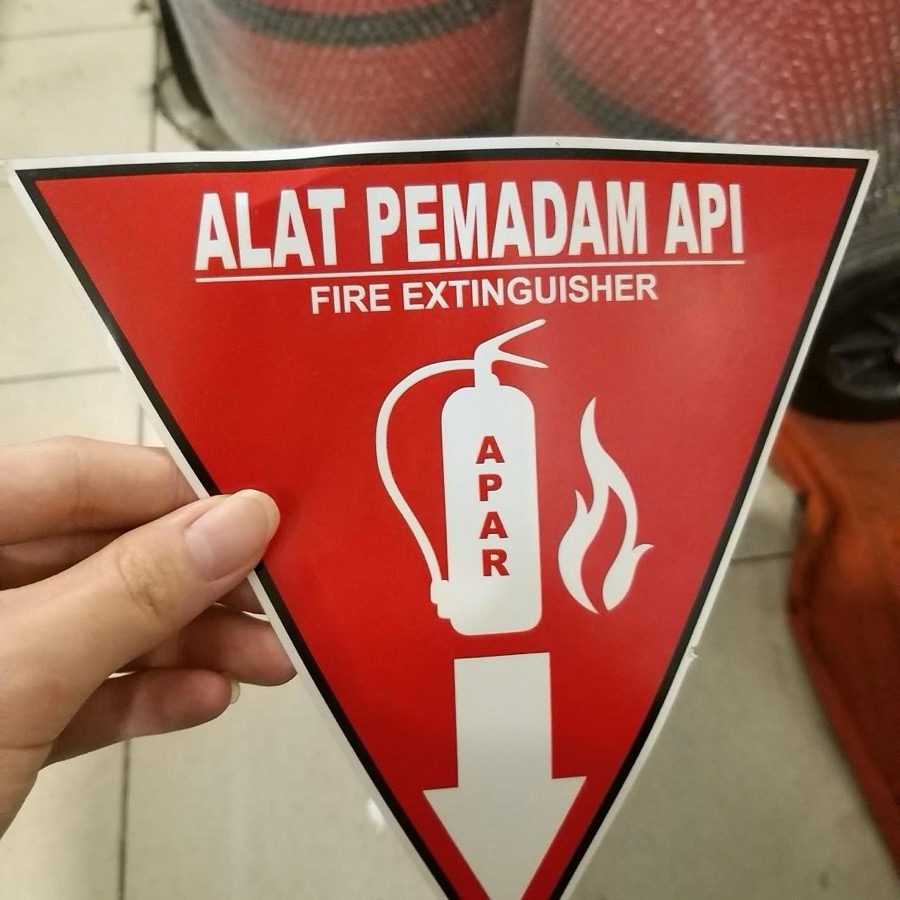 Jual Stiker sticker Segitiga APAR alat pemadam safety 20 x 1