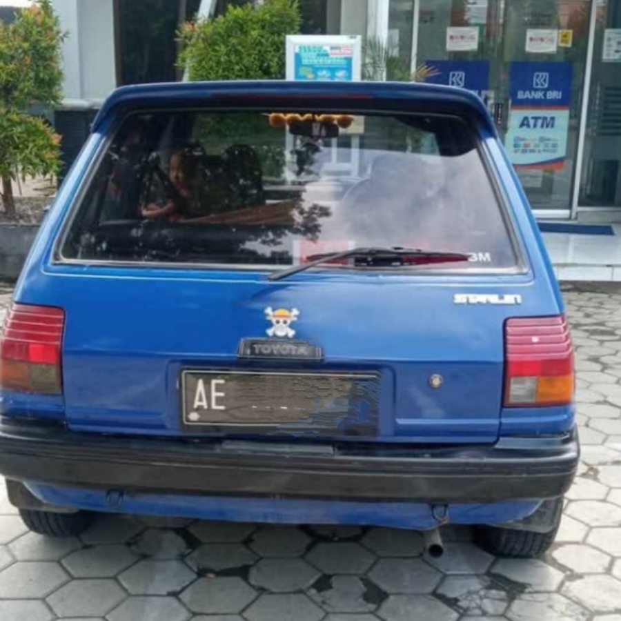 Toyota starlet 1.0 Second | Toco Iklan Baris