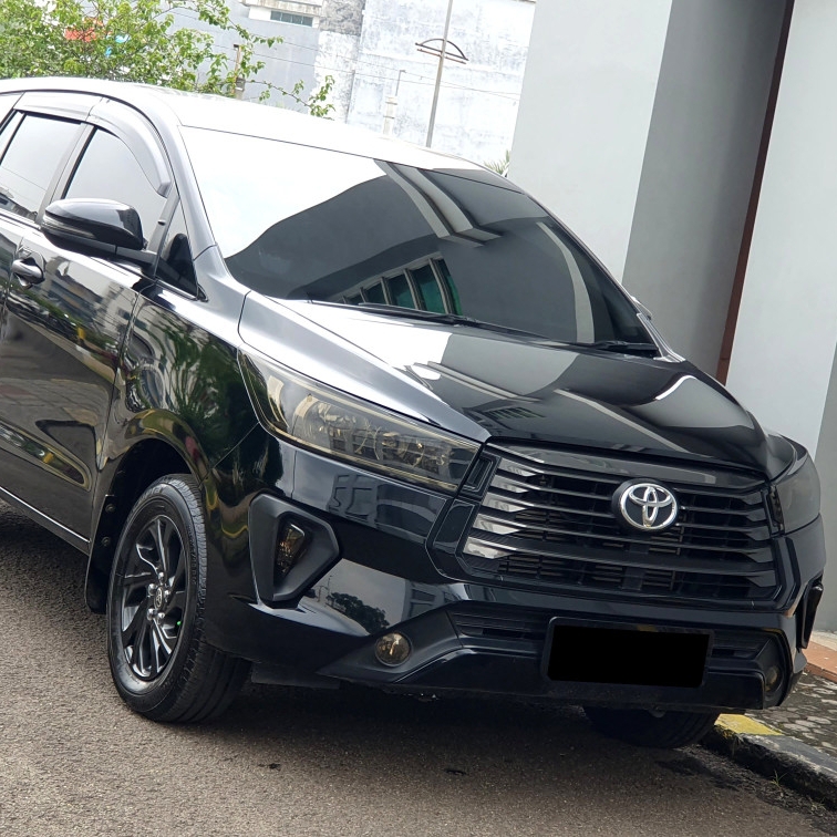 Toyota Kijang Innova Reborn 2.4 G Diesel Hitam 2023 | Toco I