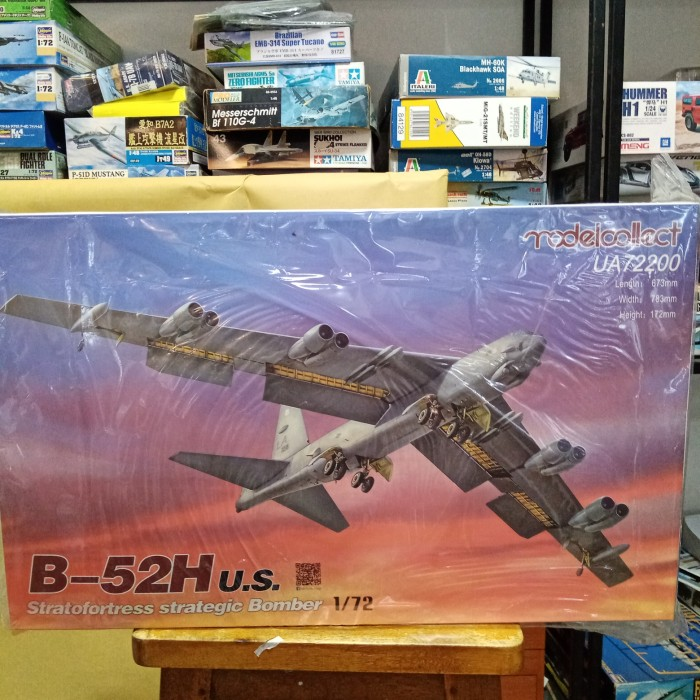 Jual Modelcollect B-52H U.S. Stratofortress Strategic Bomber