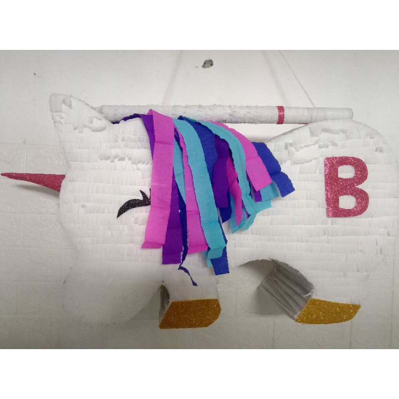 Jual Pinata Unicorn Inisial Nama dengan Harga Terbaik di Toc