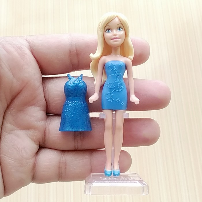 Mainan / Pajangan Patung Figure Barbie Girl Mattel Toys Beka